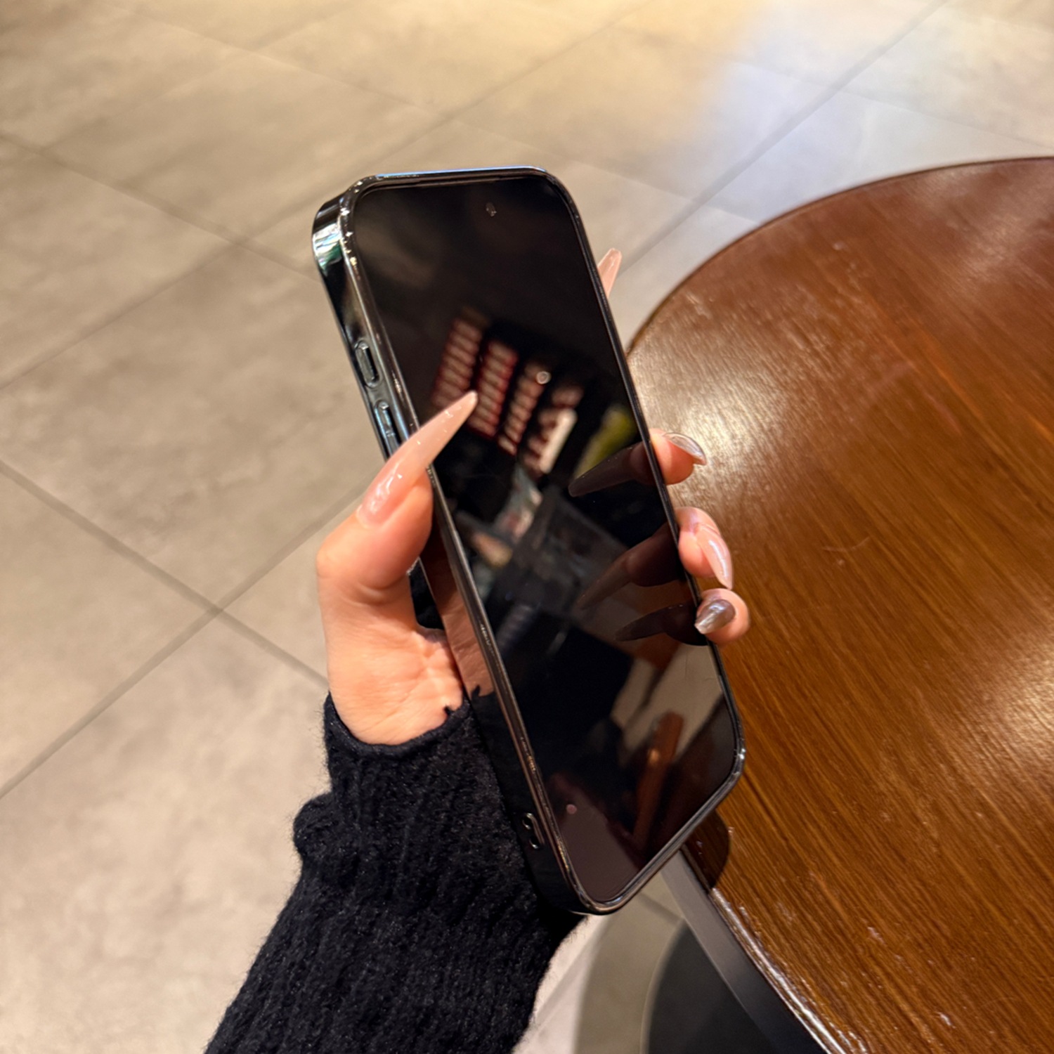 Lens Ice Case: Total Phone Protection, Cool Style - Duvencioglu